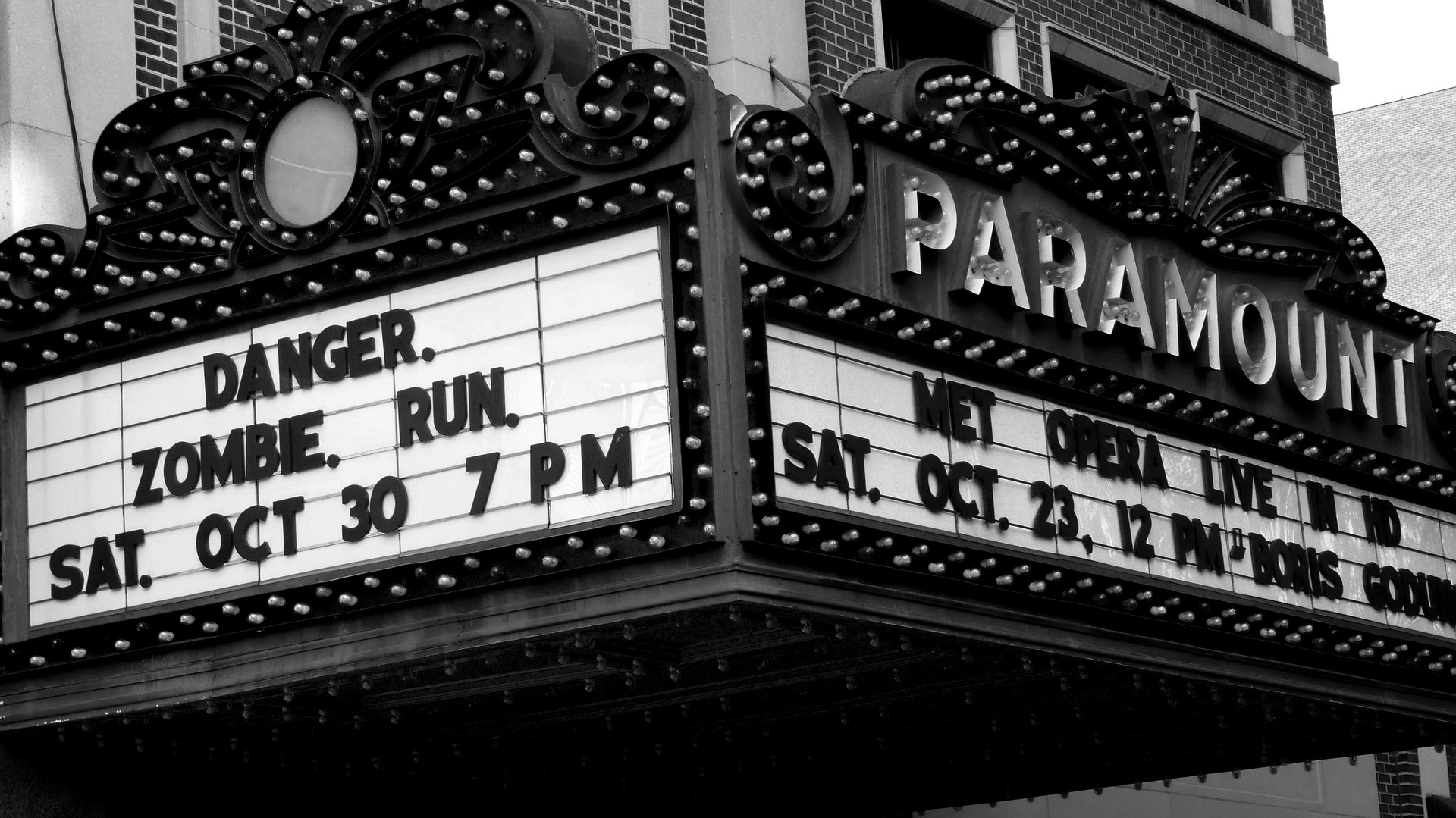 8 Best Movies about India - Discover India with India Someday Travels