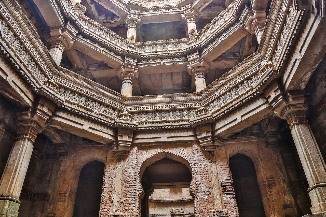 10 Most Magnificent Stepwells in India - India Someday Travels