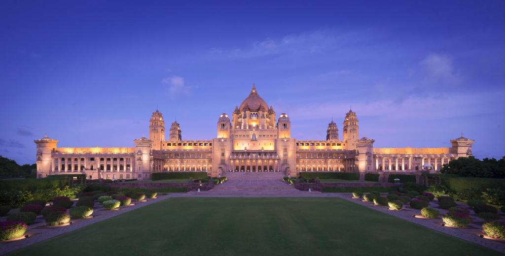 10 Best Luxury Resorts in India - India Someday Travels