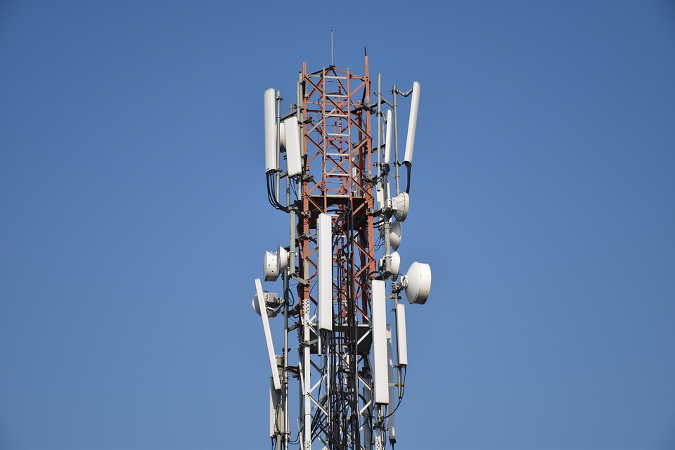Best mobile networks in India for foreigners - India Someday Travels